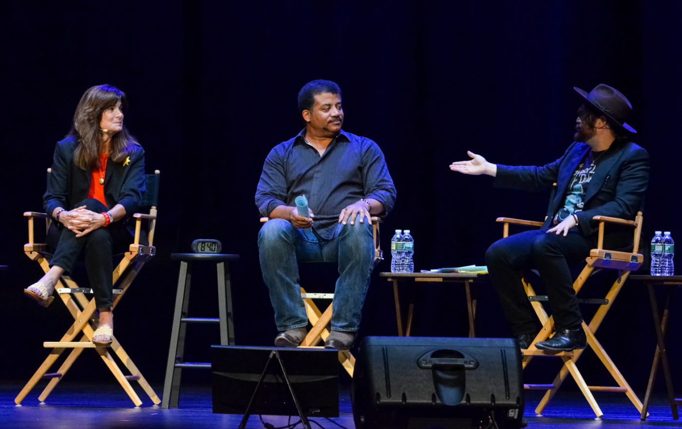 Friday, Neil Tyson and Eugene Mirman Discuss Science and Art with ...